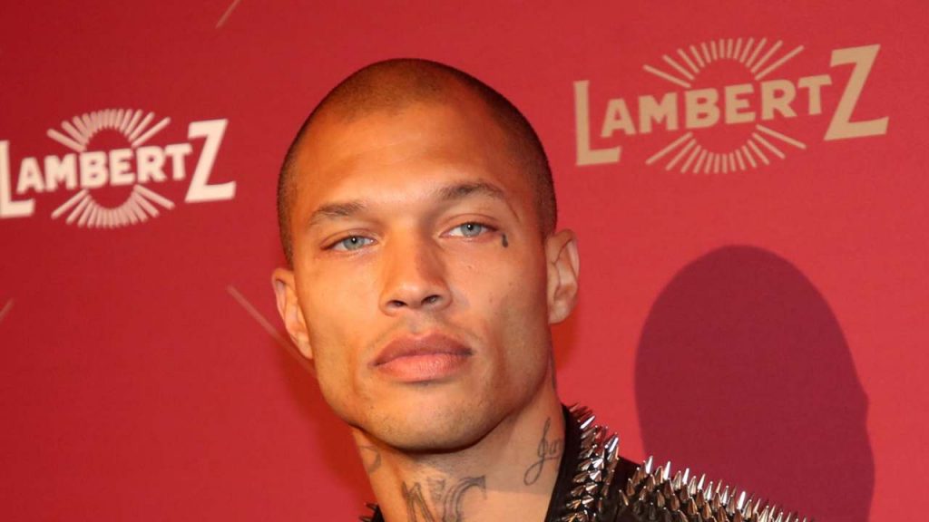 Jeremy Meeks: ecco chi è il detenuto più bello del mondo - Notizie.com