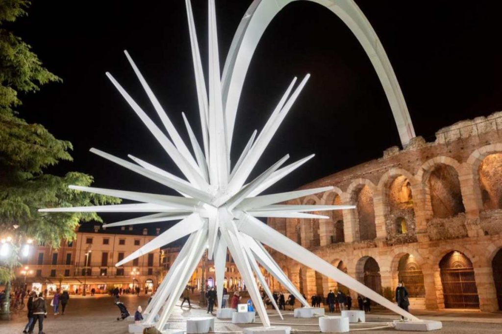 Arena di Verona: danni irreversibili per il crollo della stella di ...