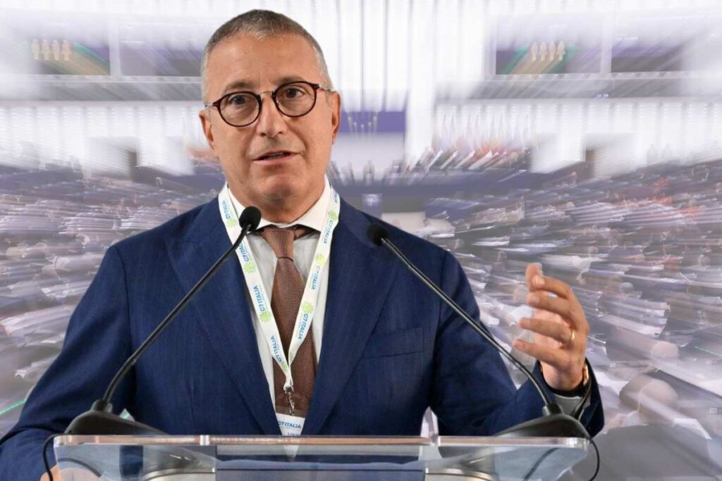 Alberico Gambino (FdI - Ecr), un italiano vicepresidente della Difesa ...