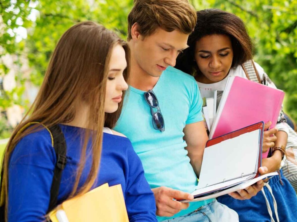Maturità 2026: gli studenti approvano la riforma Valditara ma hanno ...
